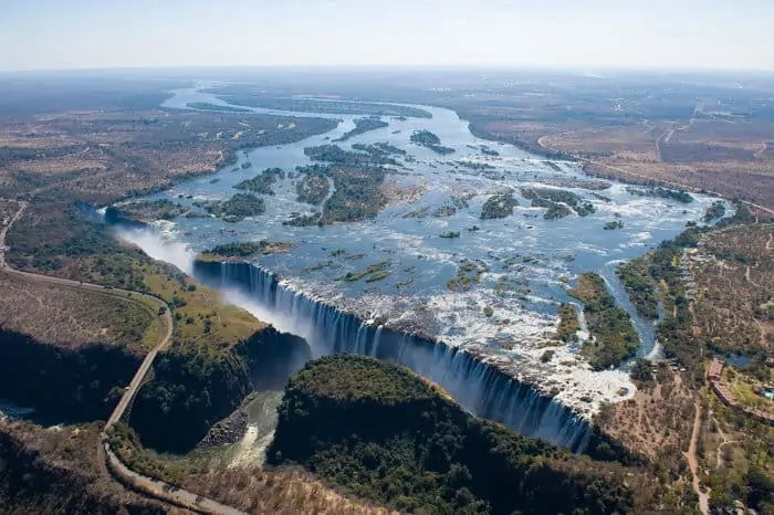 Victoria Falls Guide – Everything You Need to Know for a Vacation